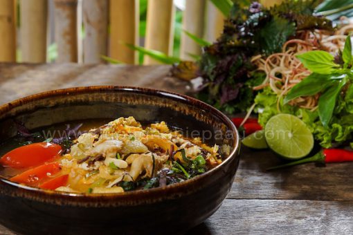 Bí Quyết Nấu Bún Riêu Chay Ngon Đậm Đà