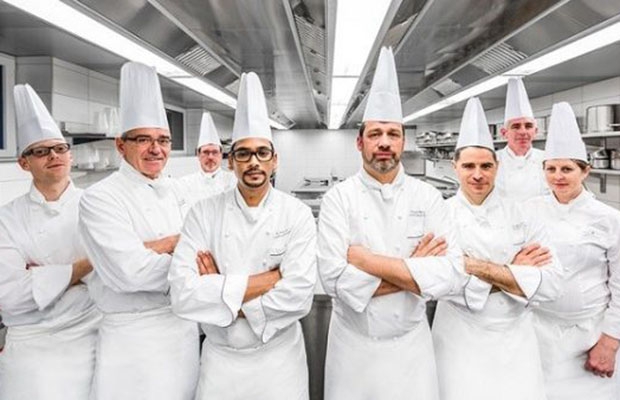 Demi Chef Là Gì? Demi Chef Làm Gì? Công Việc Cụ Thể Của Demi Chef