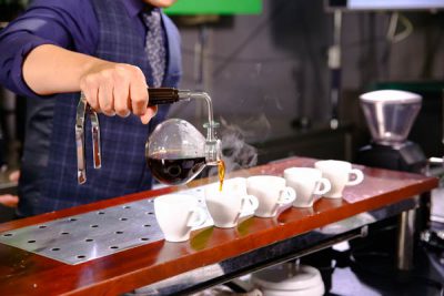 Học pha chế đồ uống Á Âu - Dạy pha chế Cơ Bản ⇒ Nâng Cao