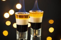 Cách Làm Cocktail B52 Nóng Bỏng, Đầy Lôi Cuốn